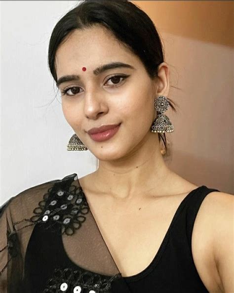 Beautiful Nandini Singh Rfaptodesi