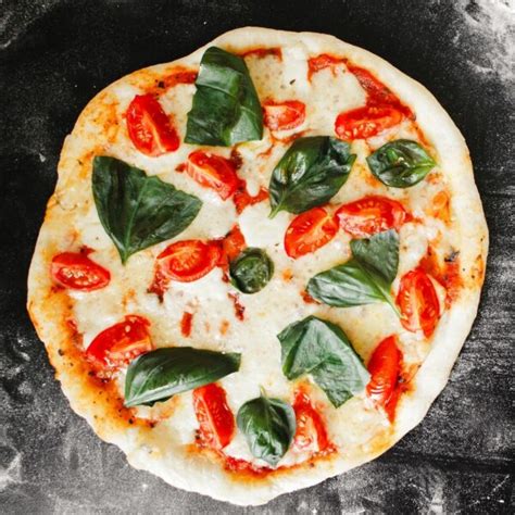 Roman Pinsa Vs Pizza Tavola Nostra Pizzeria E Cucina Hillcrest