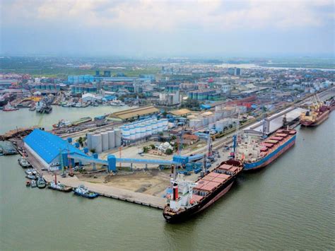 Efektivitas Pelabuhan Mendukung Konektivitas Tol Laut Majalah Lintas