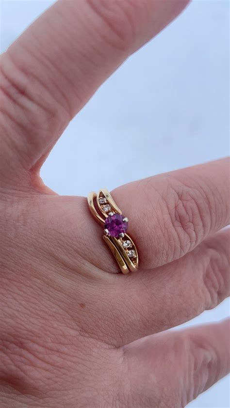 Mom Gave Me Her Old Set R Engagementrings