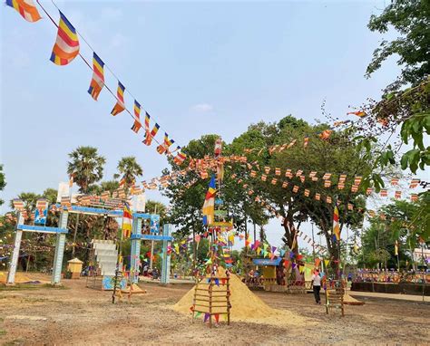 Trải Nghiệm ăn Tết Chol Chnam Thmay Tại Chùa Sóc Lớn
