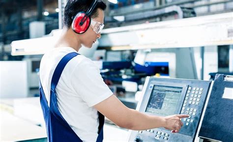 Cnc Programing Training Service At ₹ 500hour In Pune Id 2855003473448