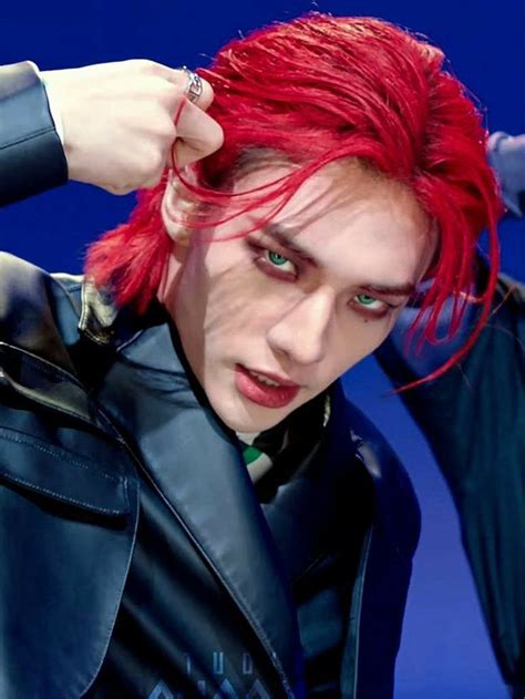 Hyunjin With Red Hair Hwang Hyunjin Red Hair Hyunjin In Red Hyunjin 3