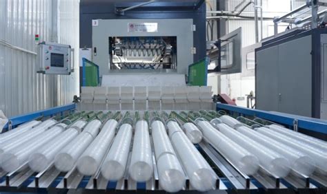 Wholesale Leakproof Aluminium Foil Transport Courier Bag Thermal Insulated Mailer For Frozen