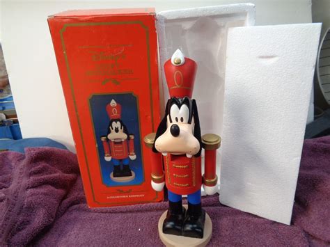 The Walt Disney Co Goofy Nutcracker W Box 4584749266