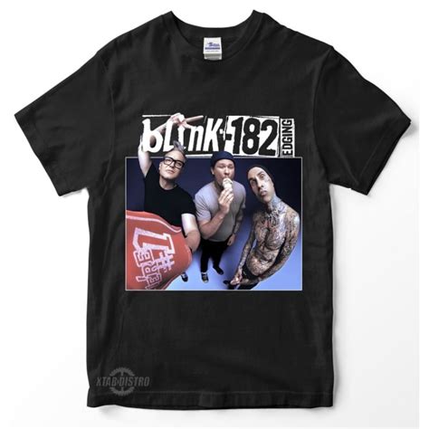 Jual Kaos Band Blink182 Edging Premium Tshirt Blink 182 Pop Punk