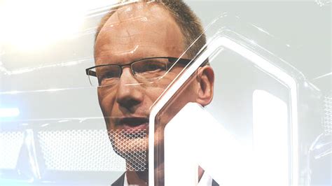 Nikola Chef Michael Lohscheller „fahrer Happy Wenn Sie Den Diesel Lkw