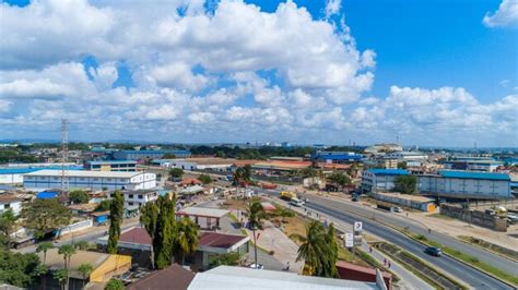 Premium Photo Aerial View Of The Temeke Area In Dar Es Salaam