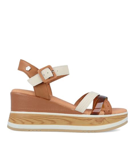 Sandalias Con Tiras Cruzadas Carmela 160574 Para Mujer