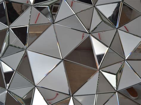 Download Mirror Background
