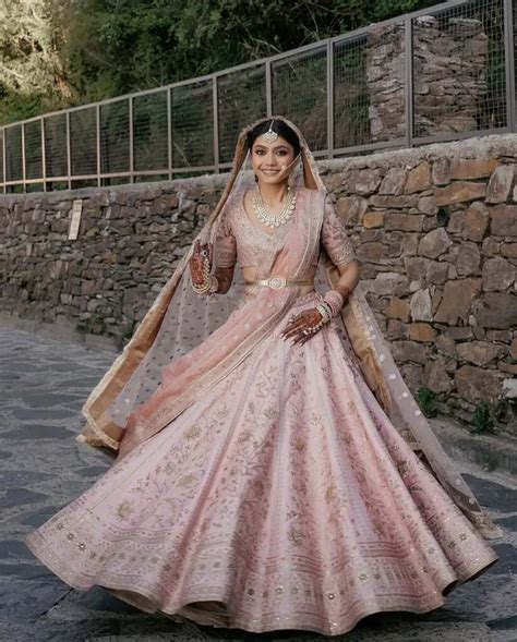 30 Punjabi Wedding Outfit Ideas For A Stunning Traditional Look