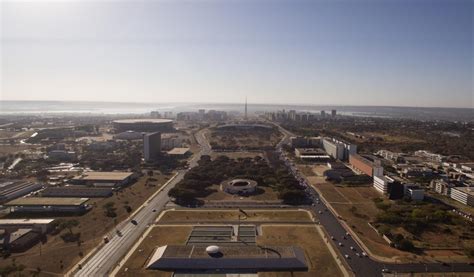 Brasilia Sufre Una De Las Sequías Más Prolongadas De Su Historia