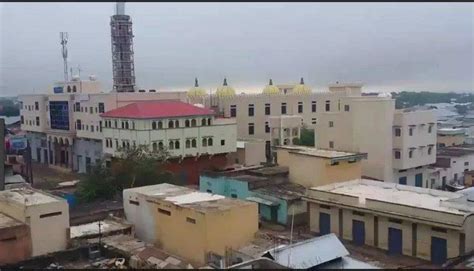 وزير الداخلية في حكومة ولاية جنوب الغرب يحل إدارة مدينة يبدوا Somalia