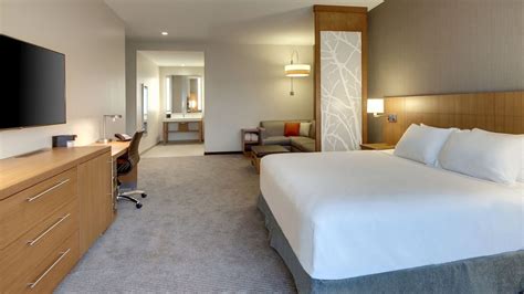 Hotel In Downtown Milwaukee Hyatt Place Milwaukee Downtown