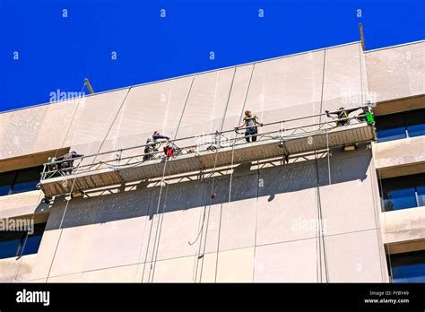 Scaffold Platform High Resolution Stock Photography And Images Alamy