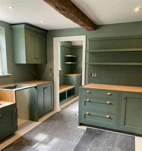 Farrow And Ball Green Kitchen Cupboards