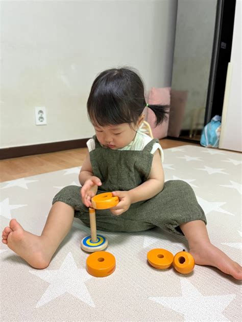 아기 소근육 발달 중요성 링 끼우기 장난감 이케아 물라mula 네이버 블로그