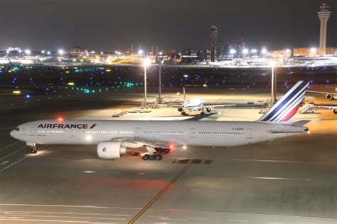 エールフランス航空 Boeing 777 300 F Gznc 羽田空港 航空フォト By Shayashiさん 撮影2024年02月16日