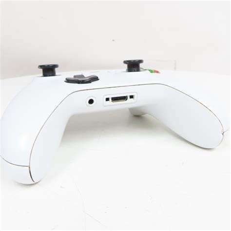 Microsoft 1708 Wireless Controller For Xbox One Pc White 5058