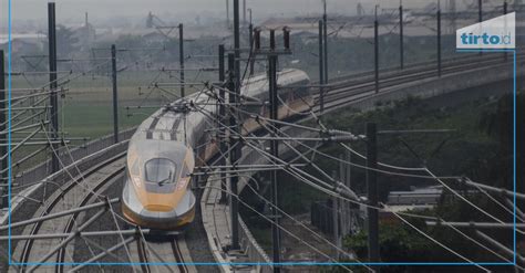 Kereta Teknis Proyek KCJB Anjlok 2 Orang Tewas Dan 5 Luka Berat