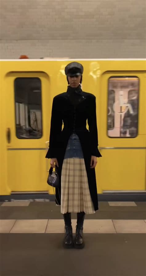 Pin Auf Стиль Kleider Mode Outfit Inspirationen Mode