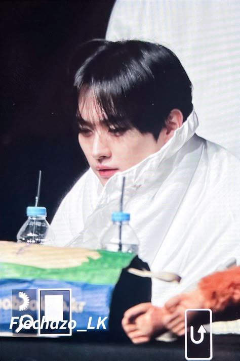 Pin By Deborah On 이리노 💜 Lee Know Minho Lee Min Ho