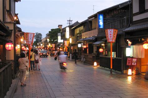 京都でおすすめのナイトスポット トップ 10 日が暮れてから楽しめる、地元の人おすすめの名古屋の見どころガイド Go Guides