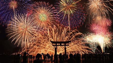 この夏どこで遊ぶあなたを裏切らないお祭りと美食写真集 中国網 日本語