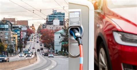 Heres Why So Many Uber Trips In Vancouver Are With Tesla Drivers