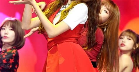 포토 아이즈원 장원영 섹시 큐티
