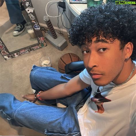 Adrian Lyles Wiki Biography Age Gallery Spouse And More