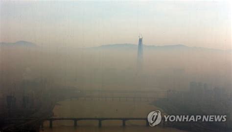 회색 먼지층이 뒤덮은 서울 자유게시판 딜바다닷컴