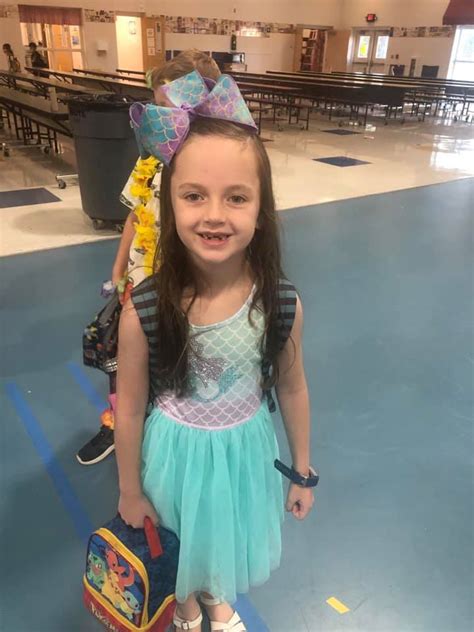 Overpark Elementary School Overpark Elementary School