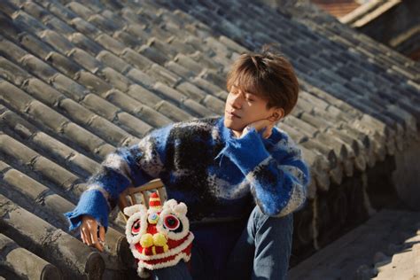 易烊千玺 壁纸 电脑壁纸 高清 无水印 wb搬 堆糖美图壁纸兴趣社区