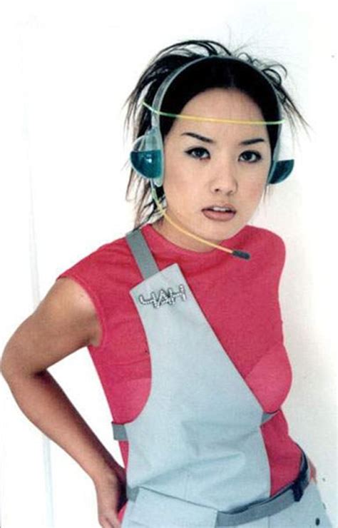 Sandara Park Dont I Look Like Uhm Jung Hwa