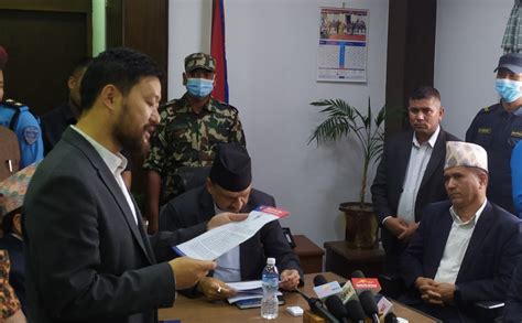 अयोग्य लडाकुलाई पैसा बाँड्ने विषय मलाई जानकारी छैन अर्थमन्त्री महत