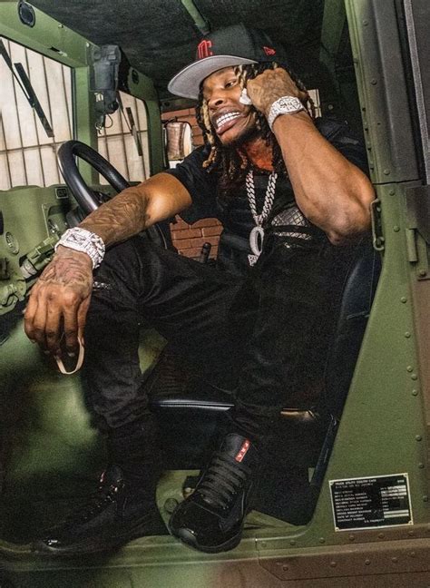 𝖲𝖬𝖤𝖤𝖹𝖸 𝖪𝖸 ꉆ Rapper outfits King von rapper aesthetic King pic