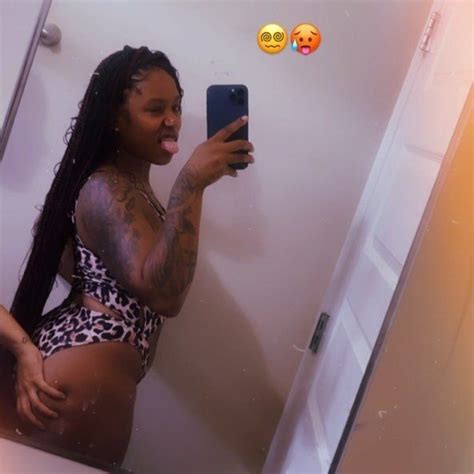 👩🏽‍ ️‍💋‍👩🏽🕺🏽 Itsstytibtw On Threads
