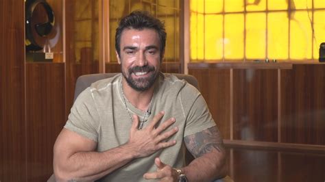 Ibrahim Çelikkol Lamore Per La Fidanzata Natali Yarcan È Una