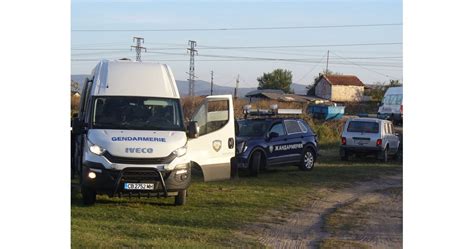 Мъжът намушкал полицай в Казанлък бил обявен за издирване