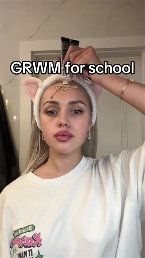 Real British Makeup British Makeup Funny Makeup Humor Beauty Routine Tips