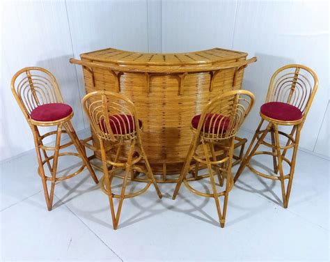 Tiki Style Rattan Cocktail Bar With 4 Bar Stools 1960s 236412