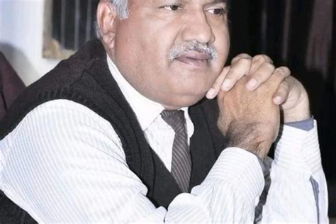 Do Pheromones Control Human Attraction Surag Bureau Trending