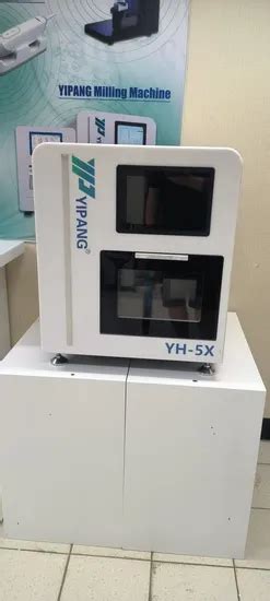 5 Axis CAD Cam Milling Machine Wet Cutting Milling Machine Dental Lab