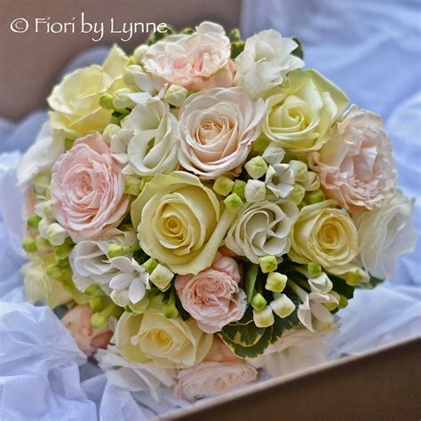 Wedding Flowers Blog Cassie S Vintage Glamour Wedding Flowers New Place