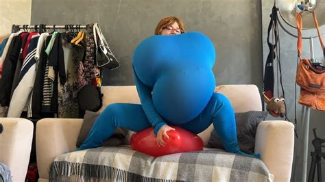 Sensual Zentai Stuffing Sabina Pops Balloons With Sit And Nails Sabina Balloons Lover