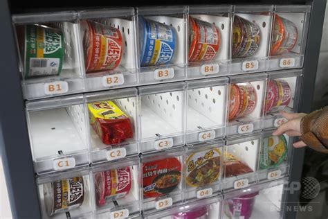 上海の思いやりをつなぐ「シェア冷蔵庫」 食品は企業などから提供 写真5枚 国際ニュース：afpbb News