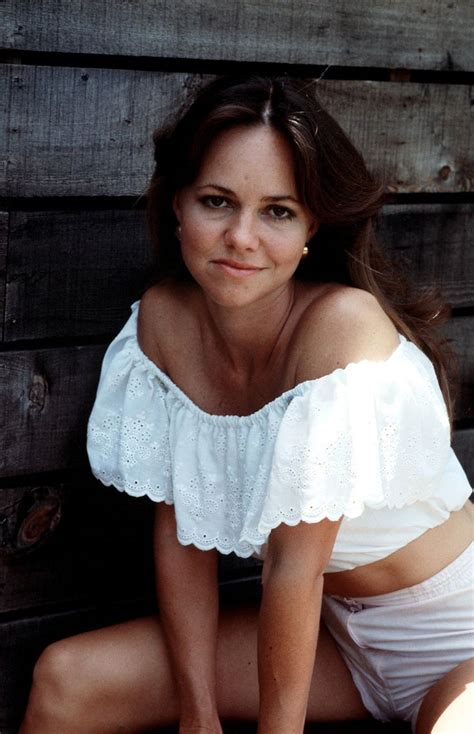 Sally Fields Hot Sally Field Photos Hot Actress Pinterest