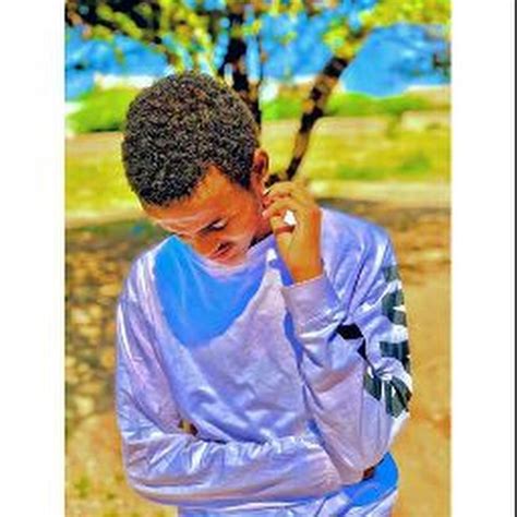 Muhanat Faarah Youtube