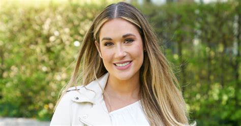 Bachelorette Rachel Recchia Documents Breast Reduction Journey Parade